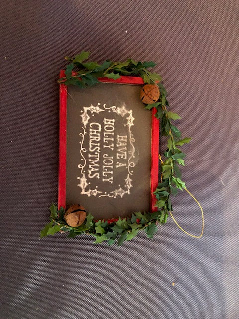 Holly Jolly sign – Main Street Scenes