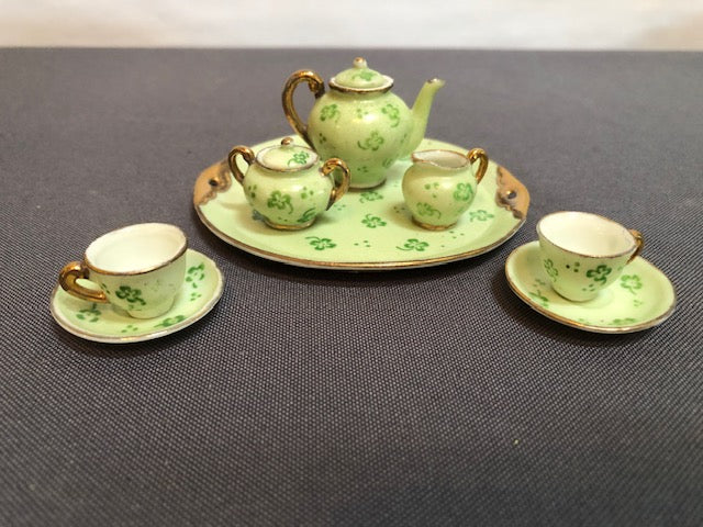 Irish tea set – Main Street Scenes